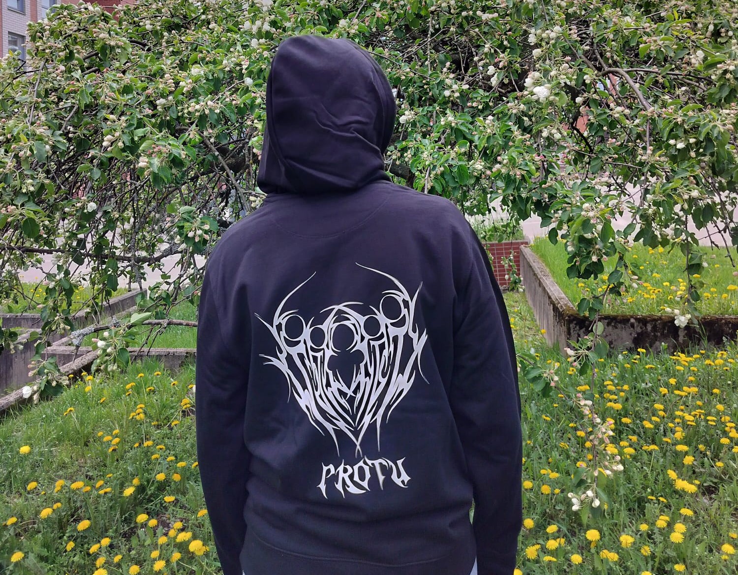 Kesän 2025 Protu-hupparit ovat täällä! - Protu